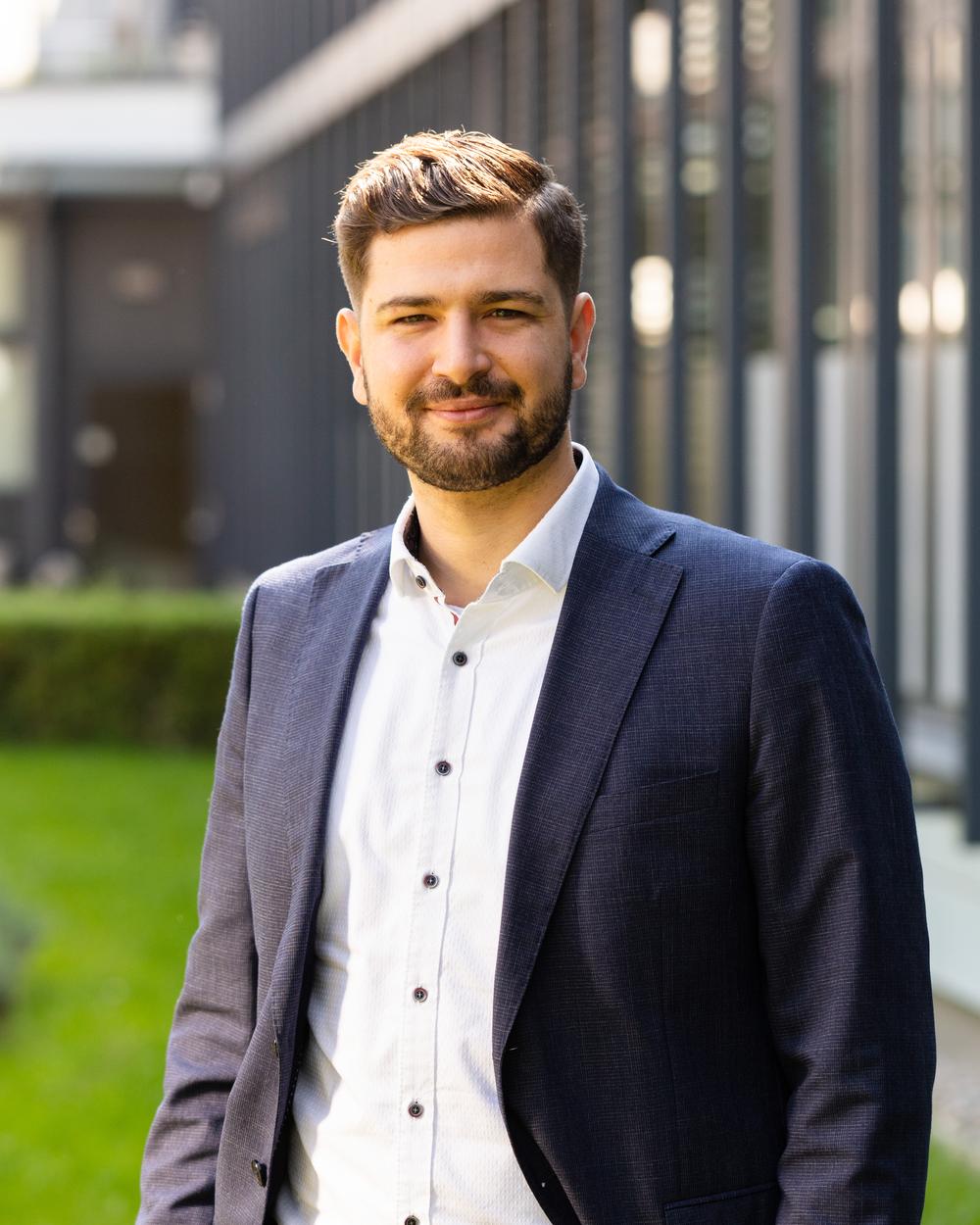 Familienunternehmen meets Start-up, die Menschen hinter Edi | Schweizer ...